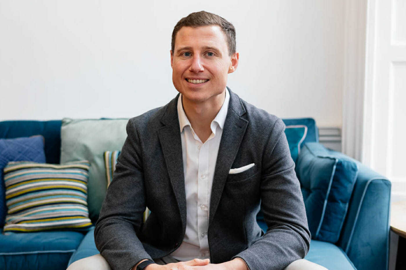 Chris Hindle - Frazer James